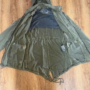 Levi's | Jackets & Coats | Levi Strauss Womens M Olive Green Utility ...